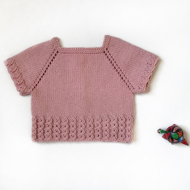 Ravelry: Jersey Laurel pattern by Merceria el hilo rojo