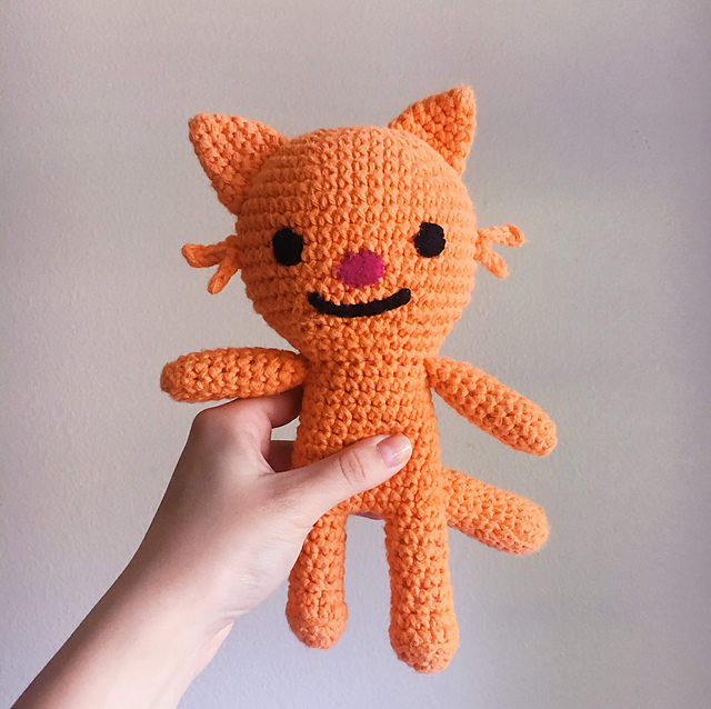 Ravelry: Jinja the Cat pattern by Elvira Herrera