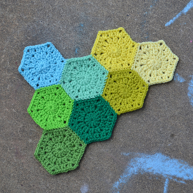 Ravelry: Easy Hexagon pattern by Elizabeth Pardue