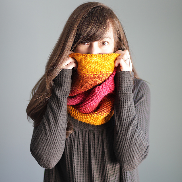 Ravelry: Flicker & Fade pattern by Elizabeth Smith