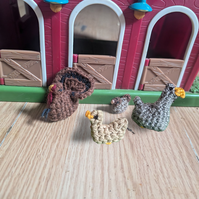 Ravelry: 4 in 1 mini poultry (chicken, duck, goose, turkey) pattern by ...