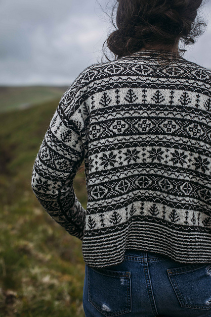 Ravelry: Jemimas Jumper and Cowl pattern by Donna Smith