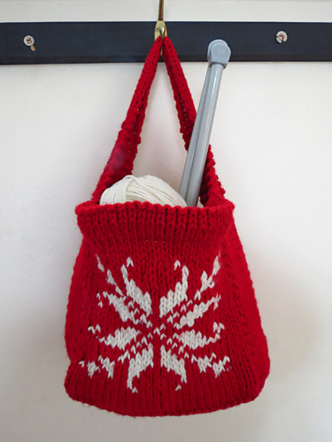 Ravelry: Noel Christmas Project Bag pattern by Ellie Coetzee