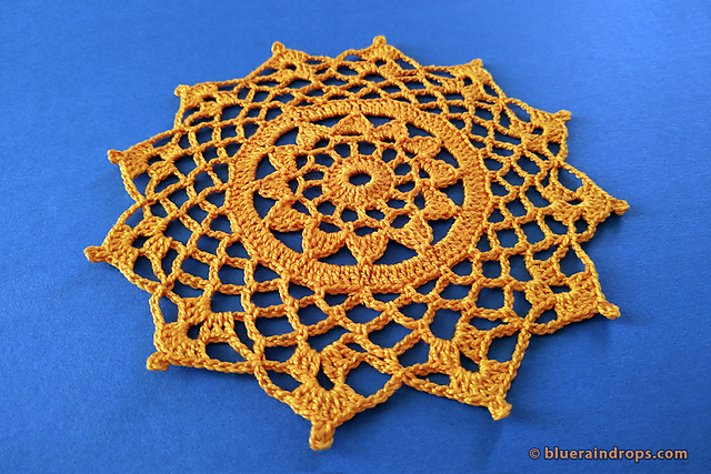 Ravelry: Cute Flower Doily pattern by Elsa Koss