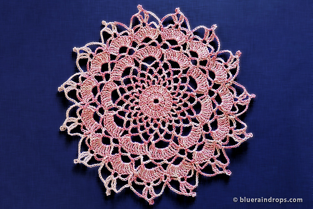 Ravelry: Happy Doily pattern by Elsa Koss