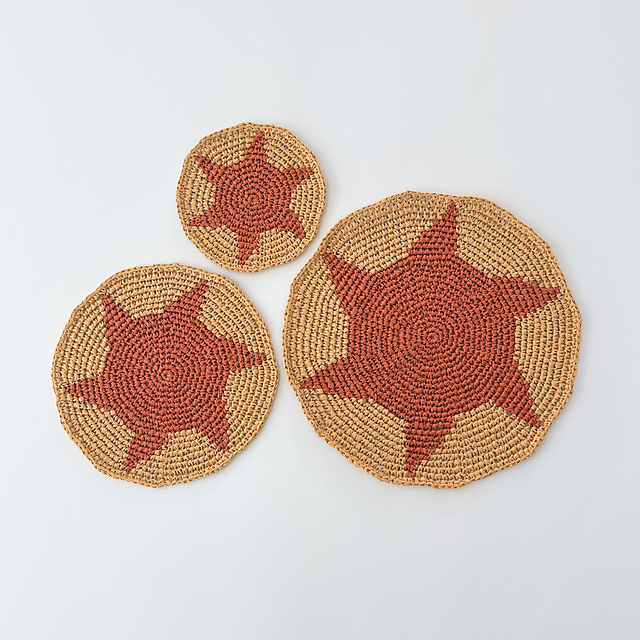 Ravelry: SOLAR Coaster pattern by Emily Rose Hearne