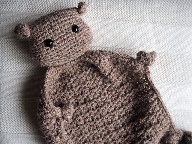 Ravelry: Little Bear Lovie pattern by Emmy Faranda