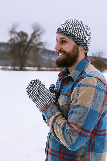 Ravelry: Heath Hat & Mitten Set pattern by Emma Welford