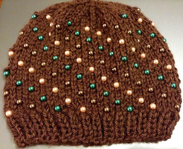 Ravelry: emsenshi's Pearl Bumps Baby Hat
