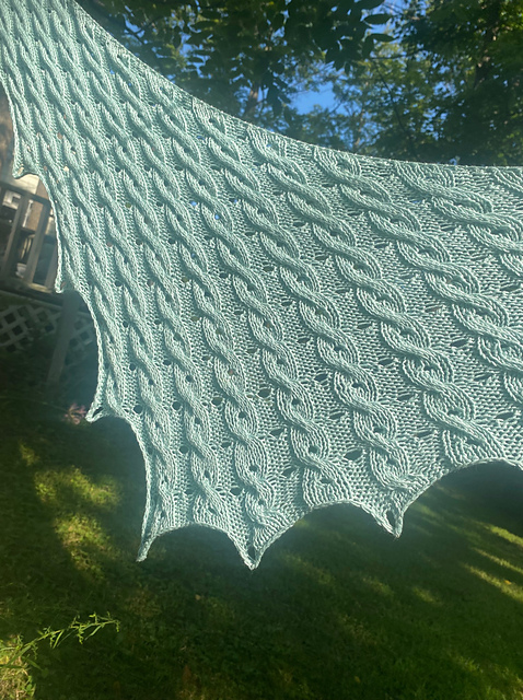Ravelry: Gentle Twist pattern by Engineered Knits