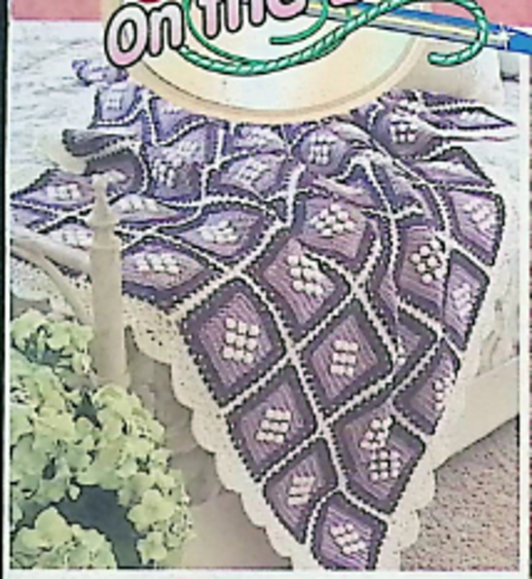 Ravelry: Cluster Diamond Square pattern by Anne Halliday