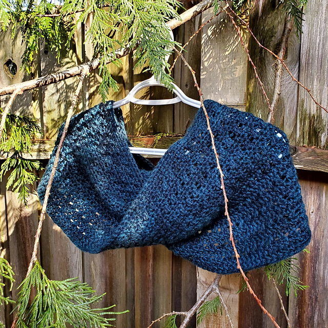 Ravelry: Crocheted Cowl Snood pattern by Bonnie Groening