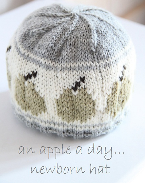 Ravelry: apple a day... Newborn Hat pattern by epipa