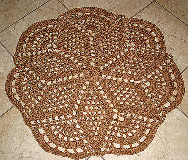 Ravelry: Floor Show pattern by Anne Halliday