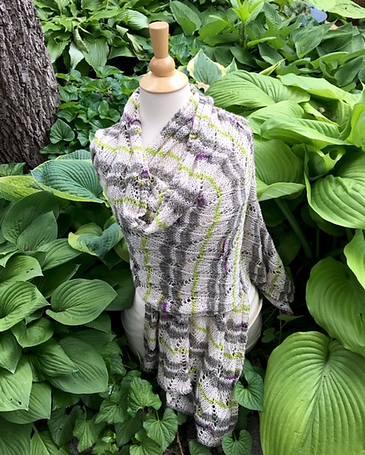 Ravelry: Hosta Wrap pattern by Erika Flory