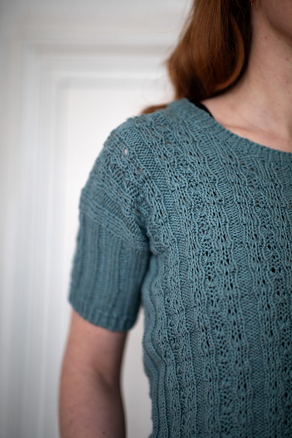 Ravelry: Melilot Tee pattern by L'atelier Lacazavent
