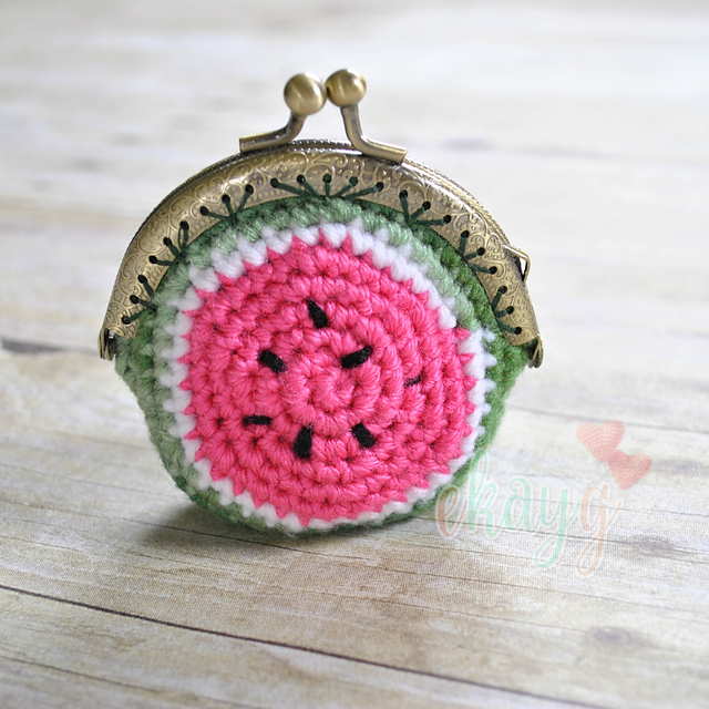 Ravelry: Watermelon Coin Purse pattern by Erin Greene