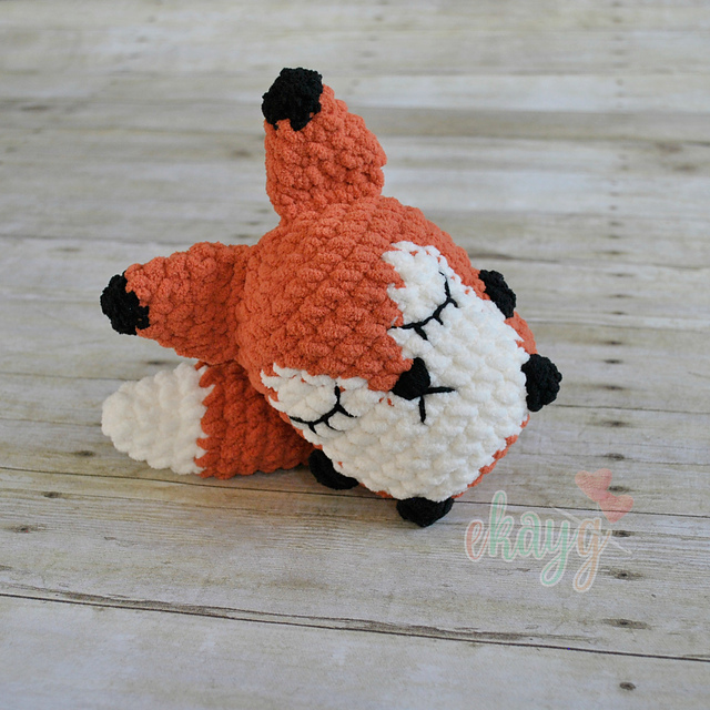 Ravelry: Puffy Stuffy Fox pattern by Erin Greene