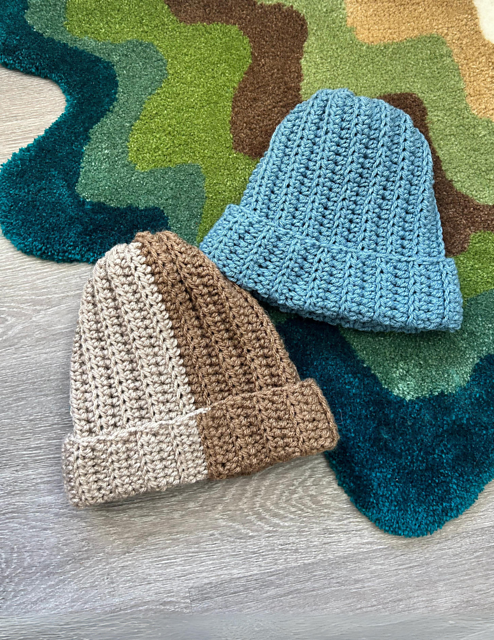 Ravelry: Basic Beanie pattern by Erin Reiko.