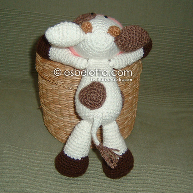 Ravelry: Moonique, the Cuddly Cow pattern by Barbara Strasser