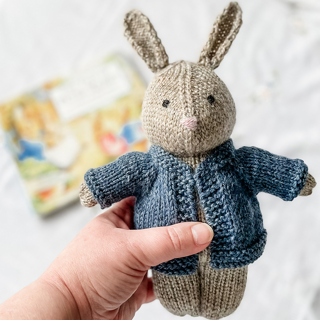 Ravelry: Dress-Me Bunny pattern by Esther Braithwaite