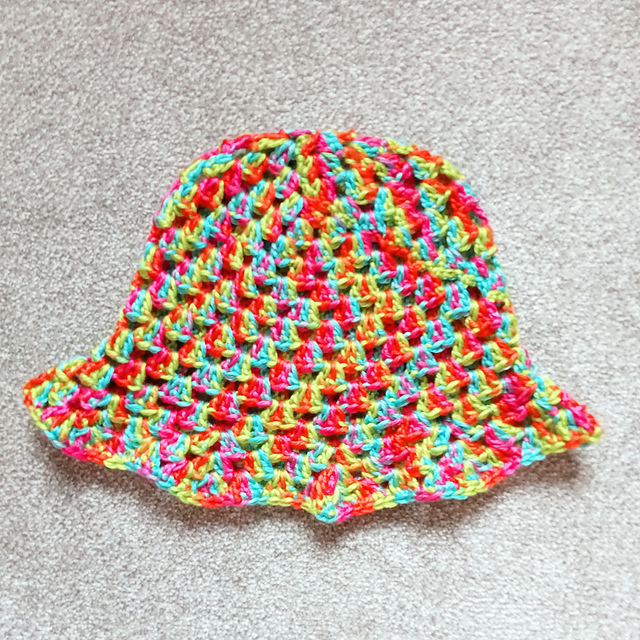 Ravelry: Clown Ombre Bucket Hat pattern by Esther Kate