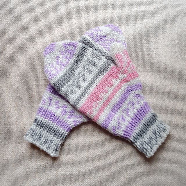 Ravelry: Cherished Mittens pattern by Esther Kate