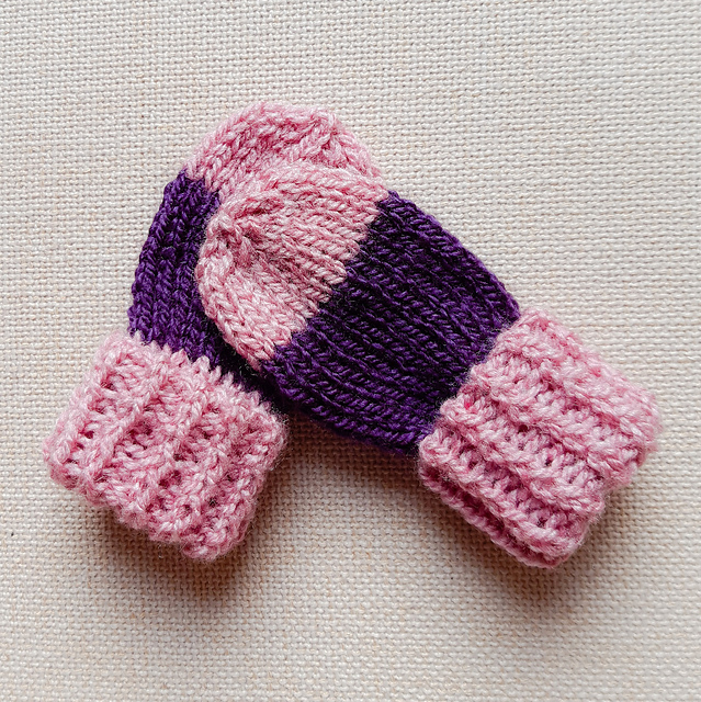 Ravelry: Colour Block Mittens pattern by Esther Kate