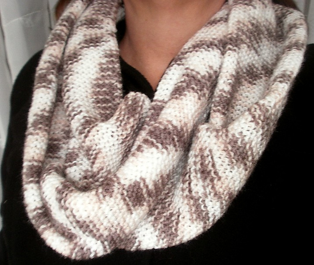 Ravelry: Fast Infinity pattern by Esther Kate