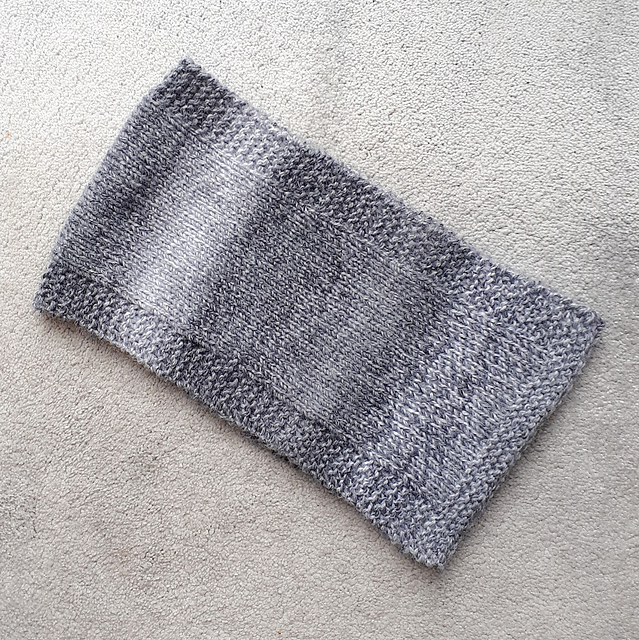 Ravelry: Charcoal Marble Scarf pattern by Esther Kate