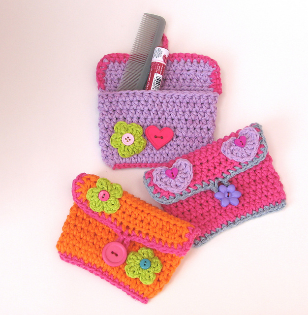 Ravelry: Girls Small Purse / Wallet pattern by Eva Unger