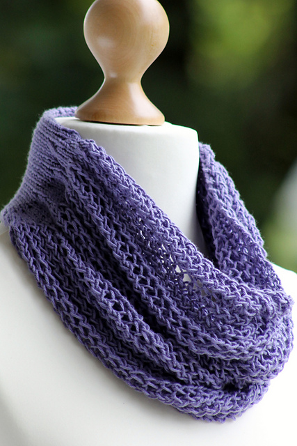 Ravelry: Divine Drape Cowl pattern by Gretchen Tracy