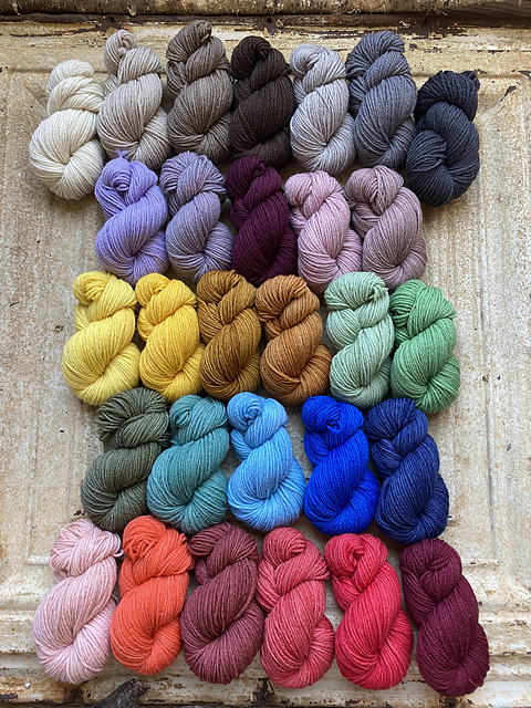 Ravelry: ewe2yarn Stranded Color
