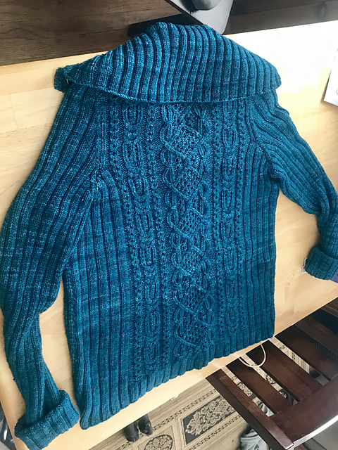 Ravelry: excalibur0136's A sweater for Mom