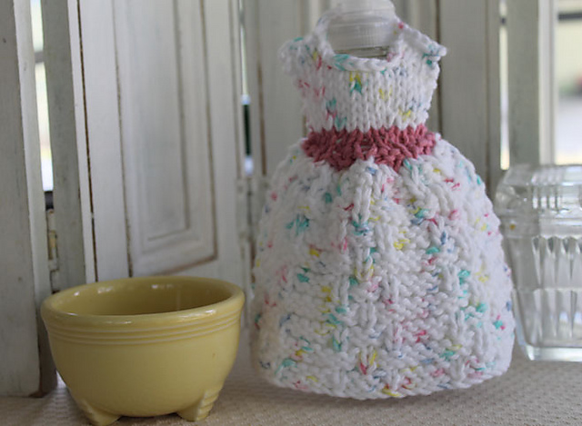 Ravelry: Let's Go to Dublin Dress Dishcloth pattern by Debbie Trainor