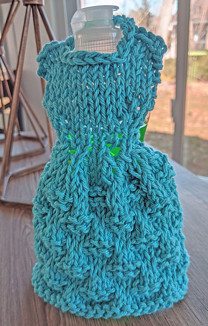 Ravelry: Women Rule Dress Dishcloth pattern by Debbie Trainor