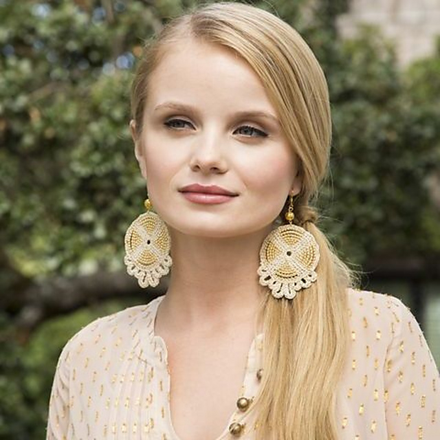 Ravelry: Chandelier Earrings pattern by Robyn Chachula