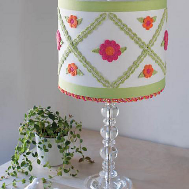 Ravelry: Blooming Lampshade pattern by Susan Lowman