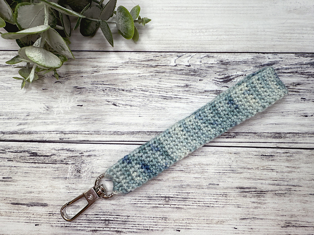 Ravelry: Easy Wristlet Keychain pattern by Amanda Saladin