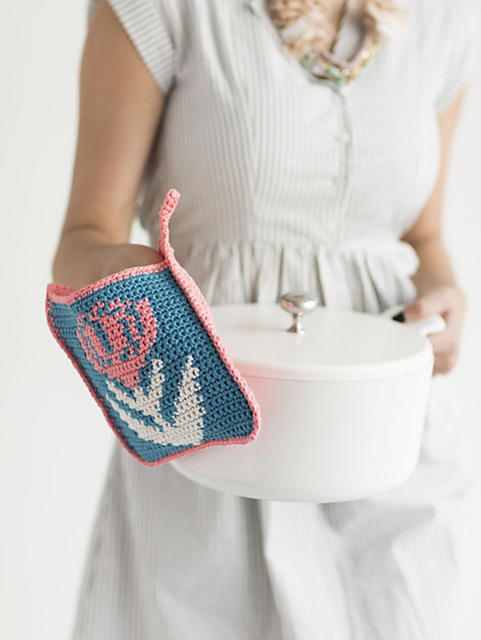 Ravelry: Posey Mitt pattern by Amanda Saladin