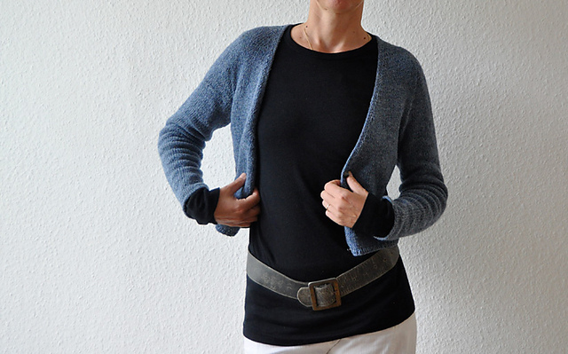 Ravelry: slanted Sleeven pattern by ANKESTRiCK