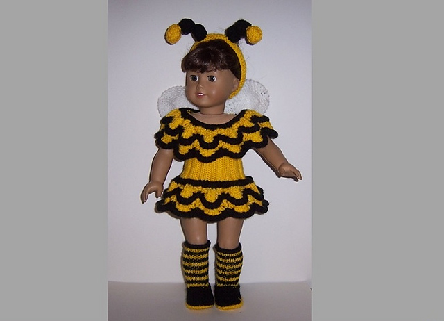 Ravelry: Queen Bee pattern by Sylvia Schofield