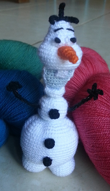 Ravelry: OLAF Frozen pattern by Fernanda Candeo