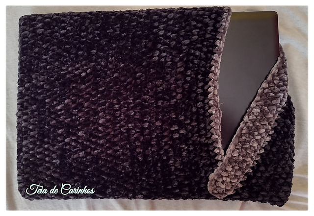 Ravelry: Case de Crochê para Computador pattern by Fernanda Candeo