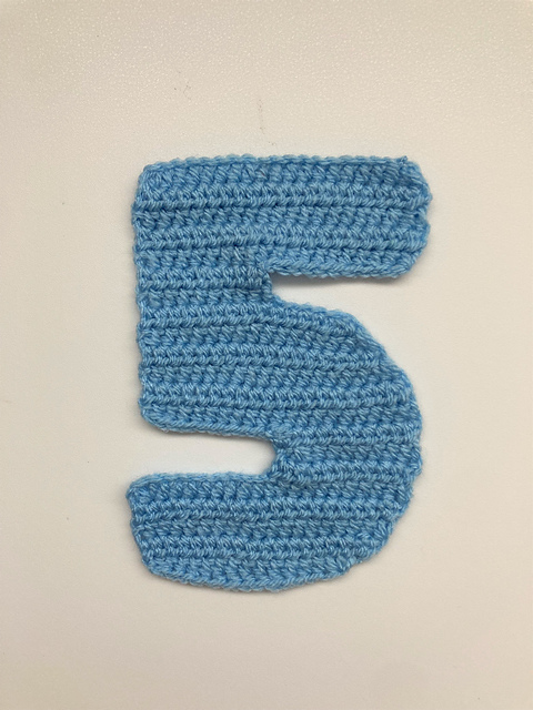 Ravelry: Large Number 5 pattern by Fiona Wilkinson