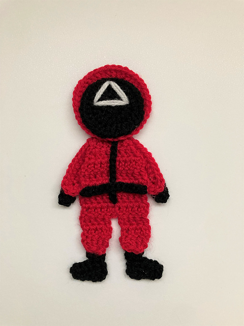 Ravelry: Squid Games Guard pattern by Fiona Wilkinson