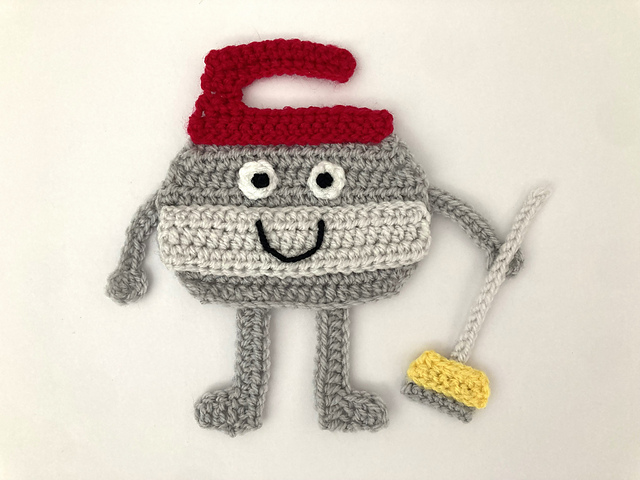 Ravelry: Cute Curling Stone Applique pattern by Fiona Wilkinson
