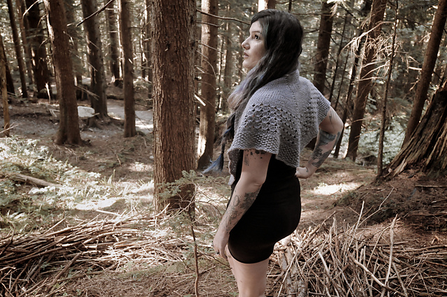 Ravelry: Elk Tooth pattern by Caitlin ffrench
