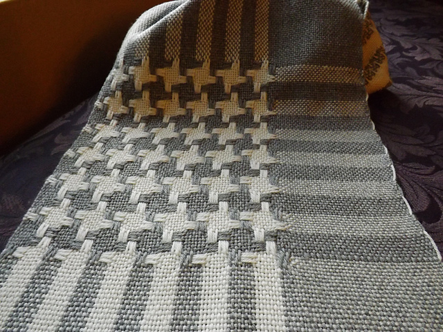 Ravelry: fiametta's Big Houndstooth with Stripes