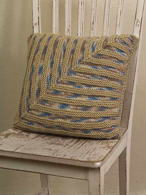 Ravelry: Mitered Pillow - Intermediate pattern by Kimberly K. McAlindin